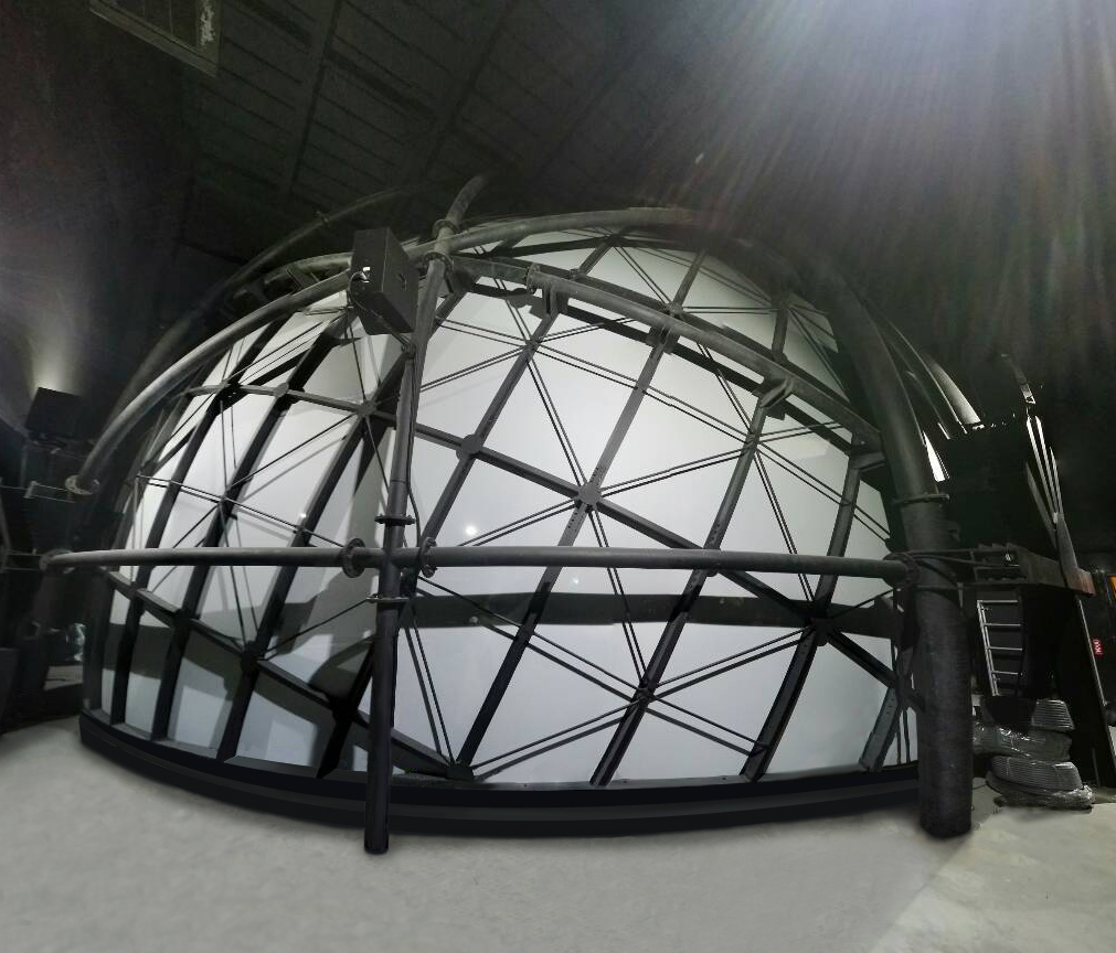 Dome Screen Cinema by Dome Screen System - UNIGIN SCREEN